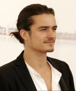 50 Best Man Bun Hairstyles to Try Out (with Pictures)