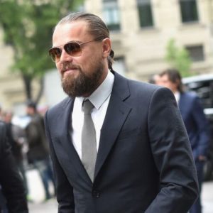 45 Leonardo DiCaprio Haircuts to Wear (with Pictures)